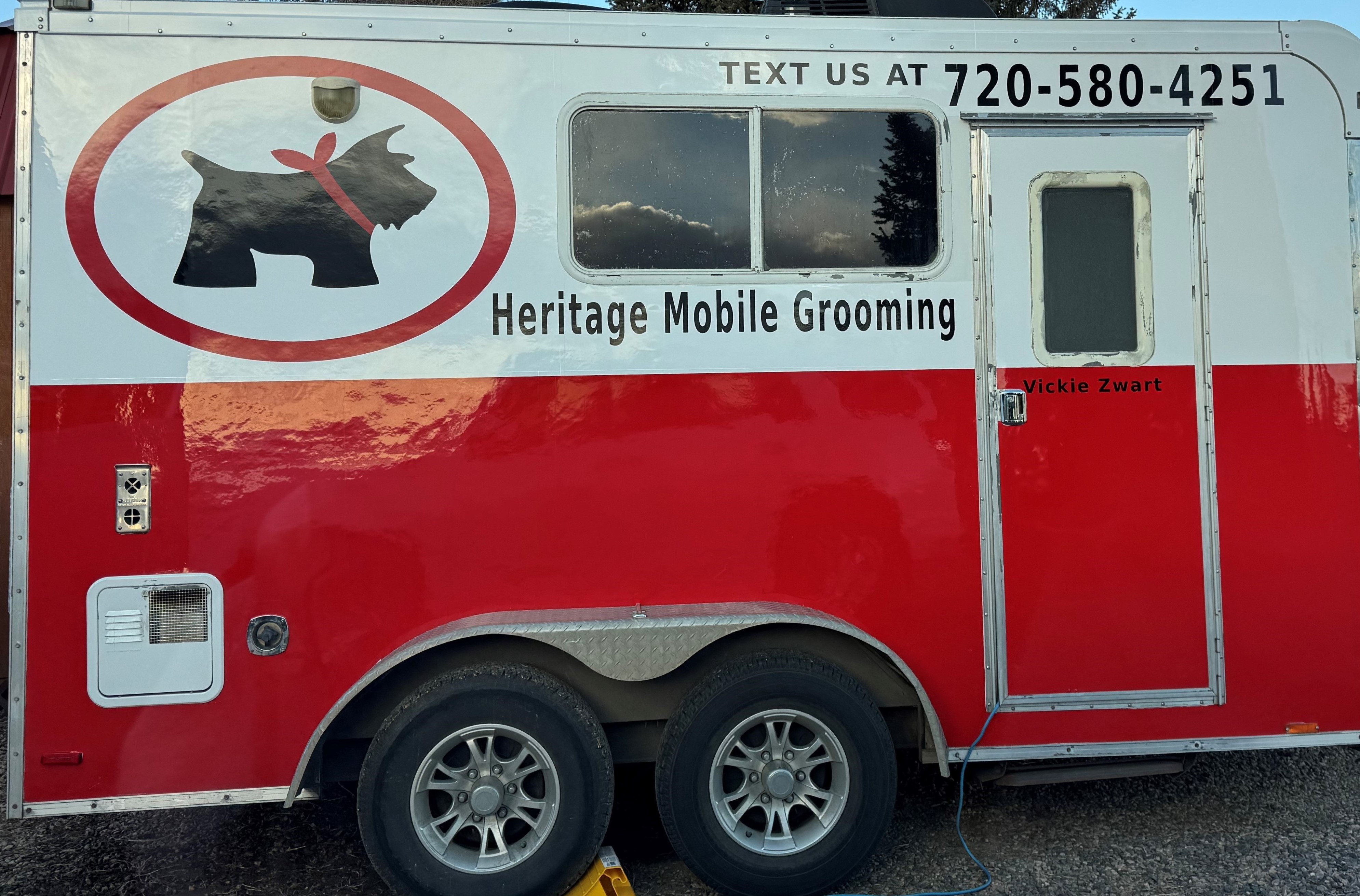 Online booking by GrooMore